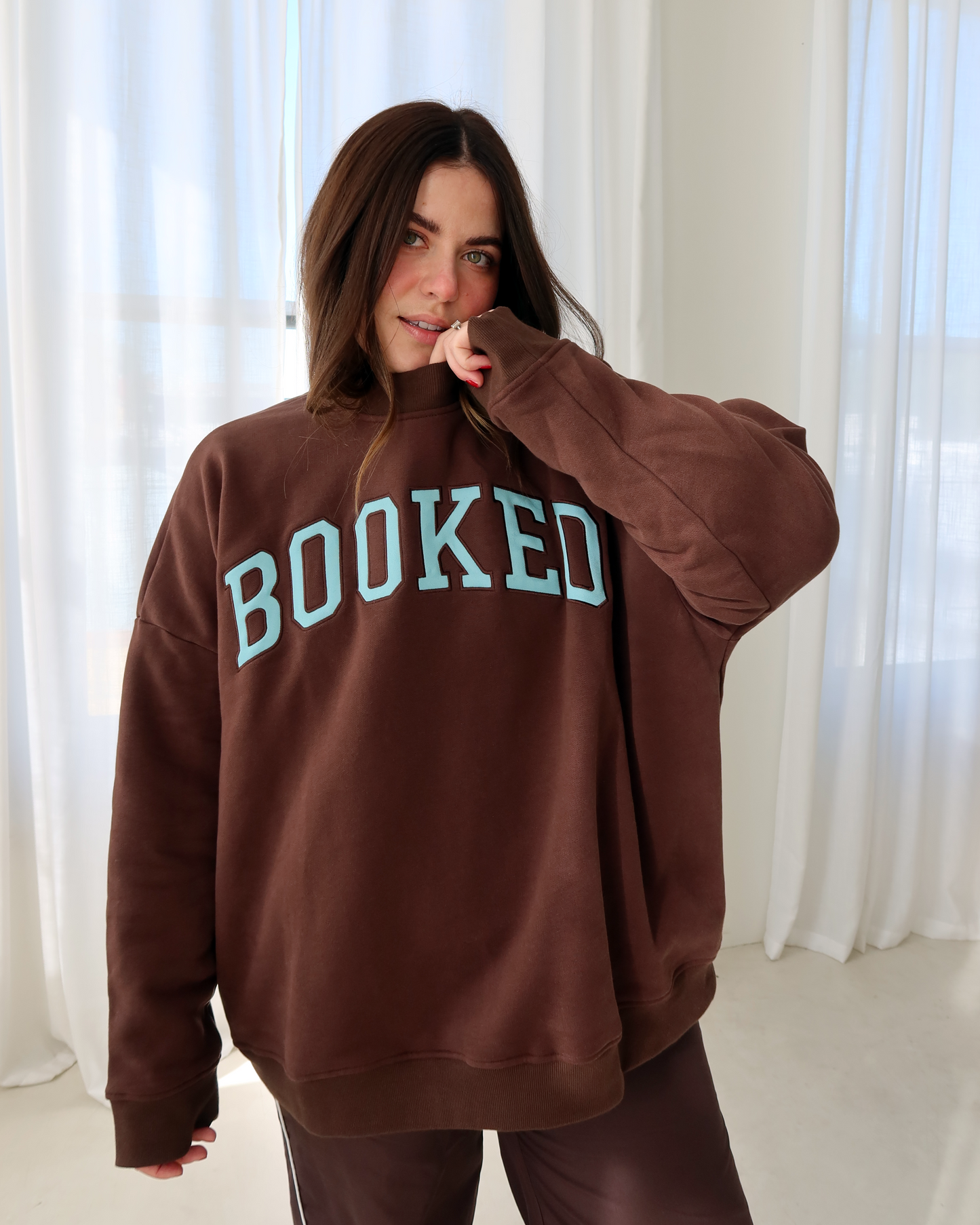 PREORDER Booked Mockneck Crew – Rebel and Fleur